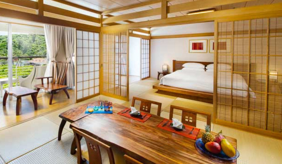 Japanese-style room & Ryukyu Suite | Guest Room | Renaissance Okinawa ...